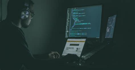 How To Use Remix Ide For Debugging Solidity Code