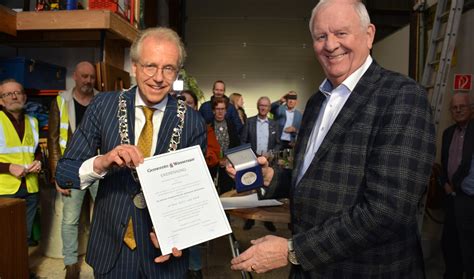 André Van Herk Geëerd Met De Wassenaarse Zilveren Erepenning De Wassenaarse Krant