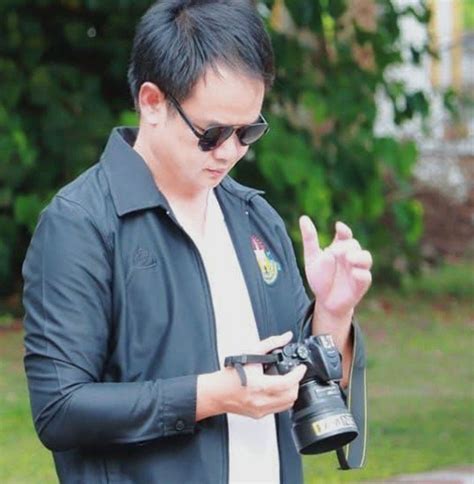 คุณครู ใจสั่งมา Facebook