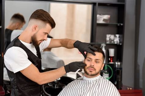 How To Dye Your Beard White According To Pros — Beard Style