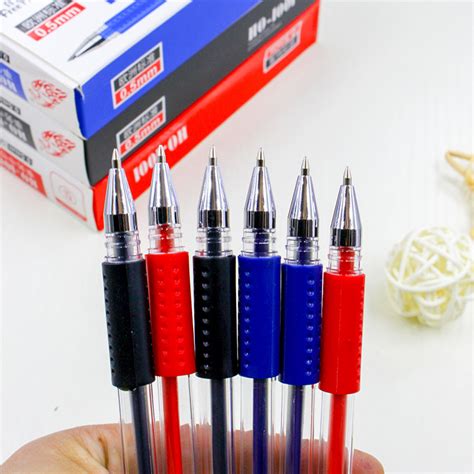 满100支包邮自由马中性笔学生用签字笔黑笔红笔0 5水笔黑色红色蓝 阿里巴巴