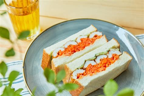 季節の変わり目にタンパク質「『百年ちくわ』の野菜フレッシュサンド」｜かまぼこのある暮らし