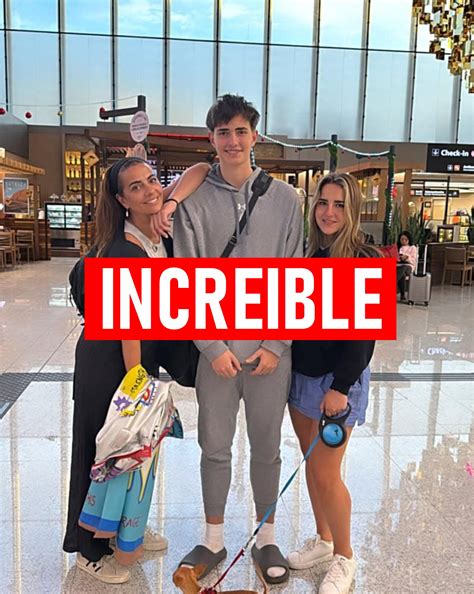 Top Ten Musical Cecilia Galliano Presume A Sus Hijos Facebook