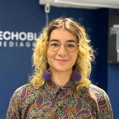 unmanned air warfare center installed on aircraft carrier ust