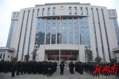 湘西州公安局举行全州公安系统射击比武 湘西 新湖南