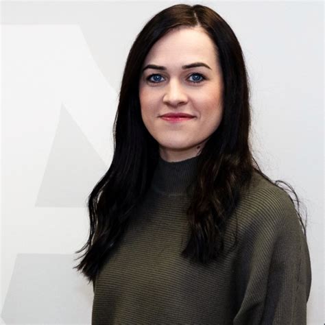 Karina Arnolds Vertriebsmitarbeiterin Innendienst Axa Dbv