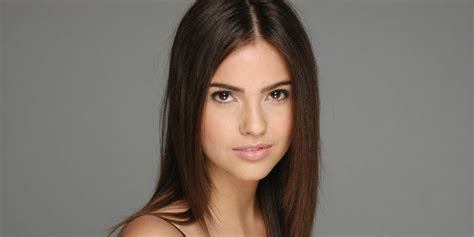 Shelley Hennig Net Worth September 2024 Salary Age Siblings Bio Family Career