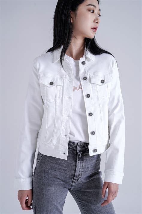 화이트 데님 자켓 유미