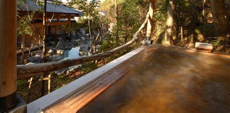 露天檜風呂 杜の湯｜里山に抱かれる温泉宿｜八幡野温泉郷 杜の湯 きらの里