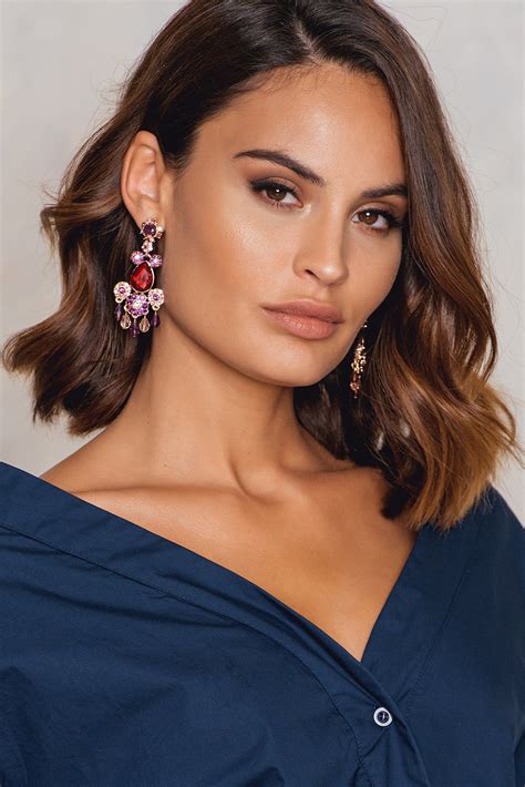 Hanging Ruby Crystal Earring Or Na Kd