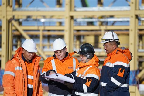 800 гаруй нээлттэй ажлын байр зарлалаа