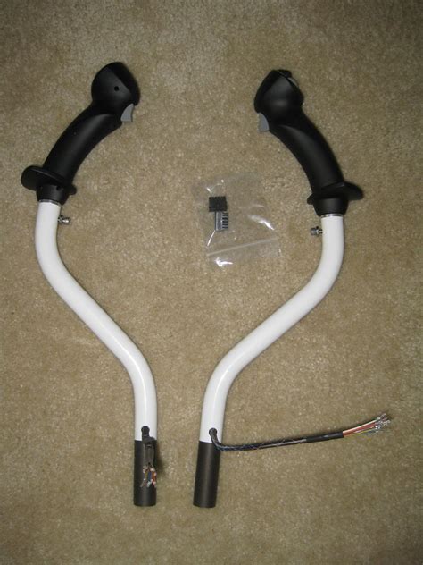 Es Vans Rv 14a Avionics Fuselage New Sticks Control Columns And Grips