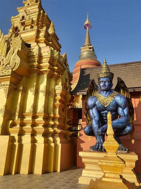 ดราม่า รูปปั้นวัดดังลำปางของลับโผล่ พระพยอมติง ทรรศนะอุจาด ด้านวัดดังบอกให้มองเป็นศิลปะ