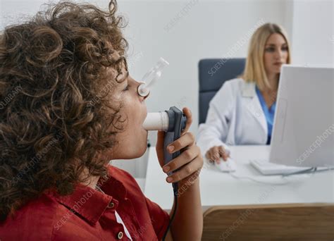 Lung Function Test Stock Image F037 0879 Science Photo Library