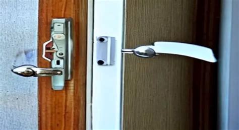 How To Open A Door Lock With A Bobby Pin A Full Detail Guide