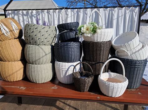 Кашпо корзинки із ротангу 700 грн Садовий інвентар Коростень на Olx