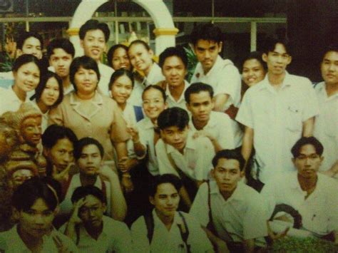 ไทยวิจิตรศิลป ปี พ ศ 2537 2540 รุ่น 32 นับตั้งแต่ก่อตั้ง รุ่น 21 ซอยสังข์ทอง