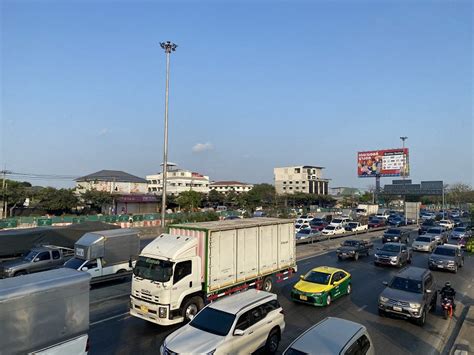 ขบ ขอความร่วมมือรถบรรทุกงดวิ่งเที่ยวเปล่า เลี่ยงขนส่งช่วงสงกรานต์ 11 17 เม ย นี้