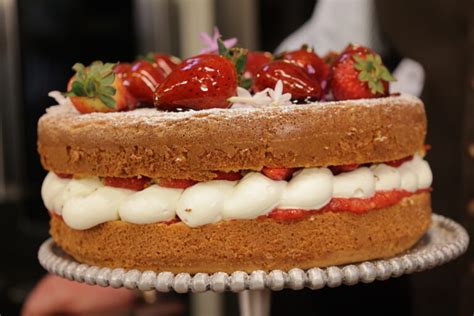 Strawberry Genoise Sponge James Martin Chef