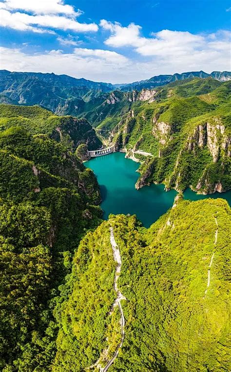 中国河南焦作修武县峰林峡景区太行山夏季风光航拍高视角拍摄图片下载 花瓣网