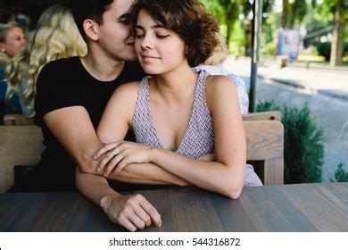 76 Thousand Girl Sitting On Guys Face Royalty Free Images Stock
