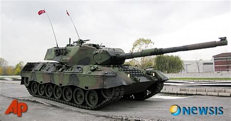 덴마크 올해 우크라에 레오파르트1 전차 100대 인도 가능