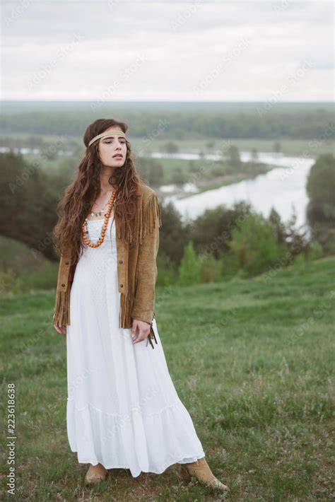 How To Dress Like A Hippie Girl