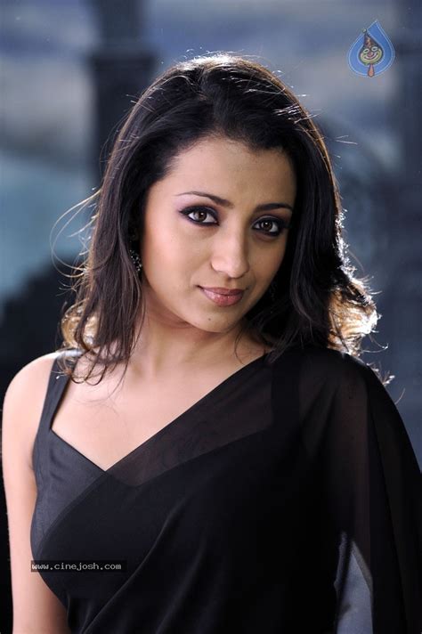 Trisha Hot Gallery Photo 40 Of 83