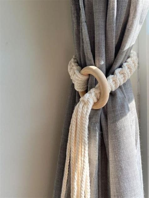 Тримач для штор макраме — ціна 350 грн у каталозі Декоративні елементи Купити товари для дому та