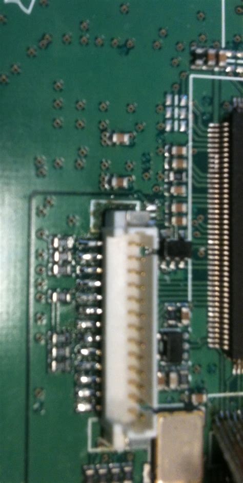 flash not programmable but is readable loads to ram then again it programmable c2000