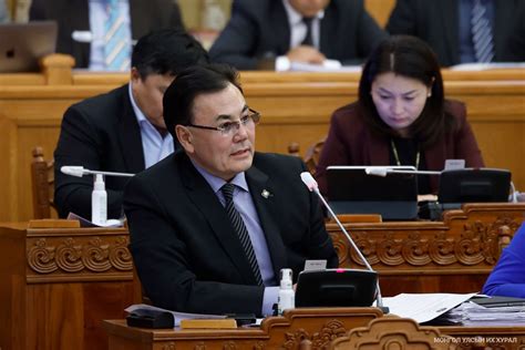 Монгол Улсын 2024 оны төсвийн тухай хуулийг хэлэлцлээ Newswall