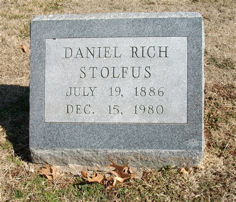 Daniel Rich Stolfus 1886 1980 Find A Grave äreminne
