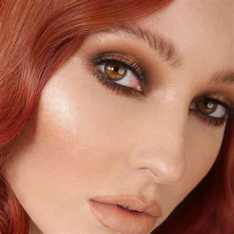 Makeup Tips For Redheads With Brown Eyes