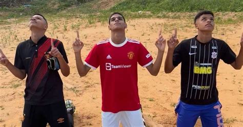Luva De Pedreiro Apaga Vídeo Sobre Fim De Carreira E Anuncia Vamos