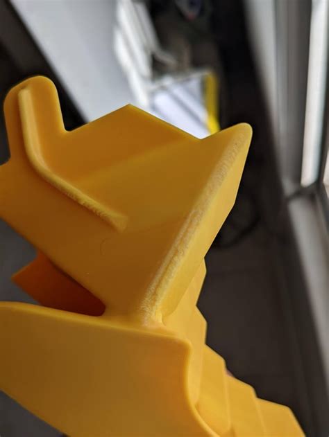 Weird Artifacts Help Anyone R3dprinting