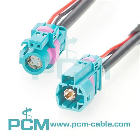 Rakitan Kabel LVDS Coaxial HSD Yang Disesuaikan 4 2 Konektor Pin Untuk Telematika Infotainment