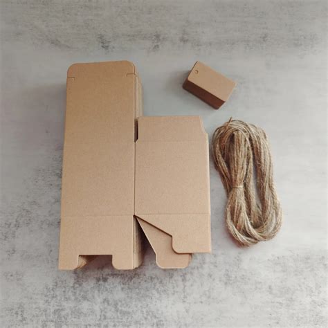 Badu Bg 10 бр квадратна ретро опаковъчна кутия от крафт хартия кутия за бонбони кутия за