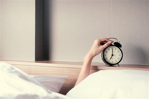 Спать в кровати или в кровати 91 фото