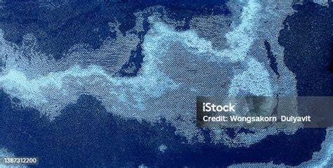 파란색 대리석 효과 의류 패턴은 배경으로 사용 블루 섬유 직물에 고대 동양 드로잉 기술 아름답고 고급스러움 실내 장식 배경을 마블링 모던 양식에 대한 스톡 사진 및 기타