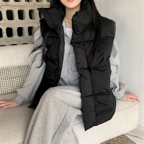 잇쇼제이 남녀공용아방핏 폭신 하이넥 웰론 오버핏 패딩조끼 위시버킷