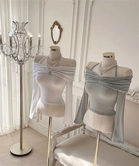 여리여리~핏예쁨💜 브니따 오프숄더 셔링티 결혼식 하객룩 파티룩 브라이덜샤워 행사룩 셀프웨딩 크롭티 크롭블라우스 봄옷 오프숄더티 오프숄더블라우스 셔링티 에이블리