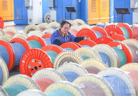 浙江德清助企纾困促发展 人民图片网