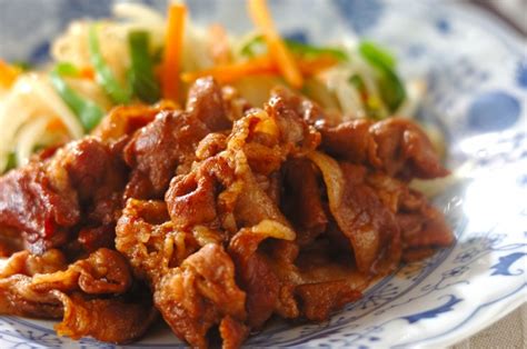 厚切り薄切りかたまりも！豚肩ロースを食べつくしたい、人気レシピ キナリノ