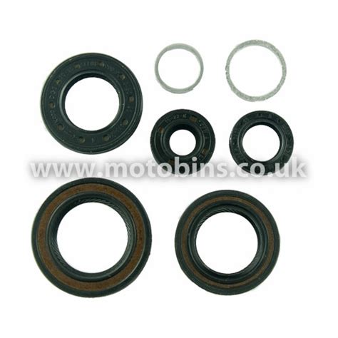 GEARBOX SEAL SET