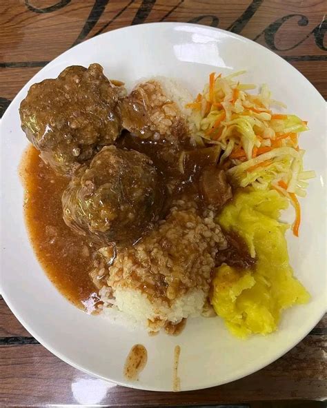 Дэлхийн Тефтель Орц 600гр татсан мах агшаасан будаа 2 ш өндөг сонгино сармис