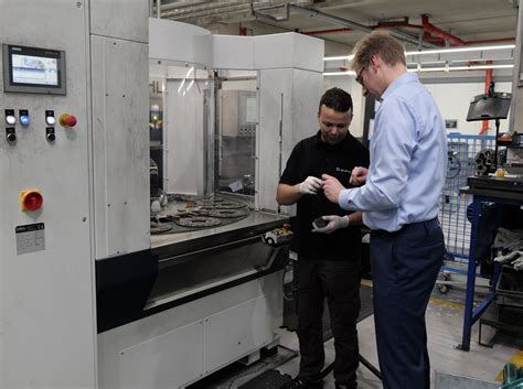 Sgl Carbon Inaugurates New Production Hall For Graphite Based