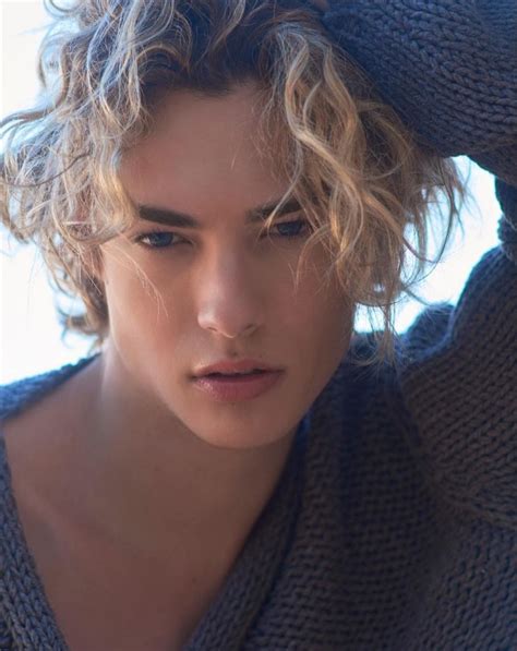 Curly Hair Men Curly Hair Styles Sensual Boy Face Twinks Good Looking Men Model Agency