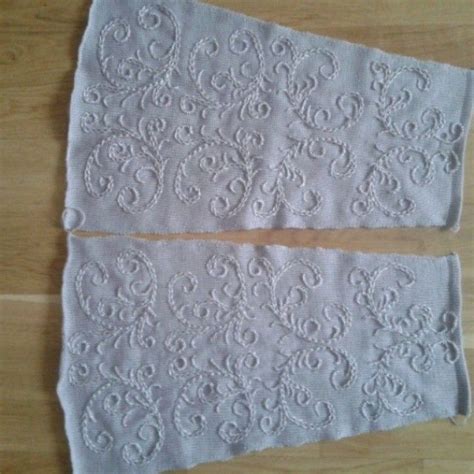 вышивка на рукавах