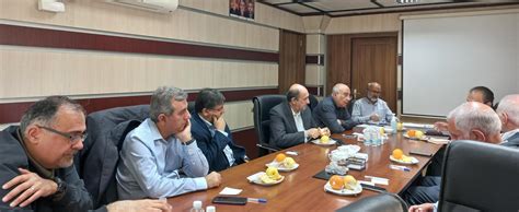 دانشگاه علوم پزشکی و خدمات بهداشتی درمانی شیراز نشست هم اندیشی معاونان آموزشی ادوار دانشگاه