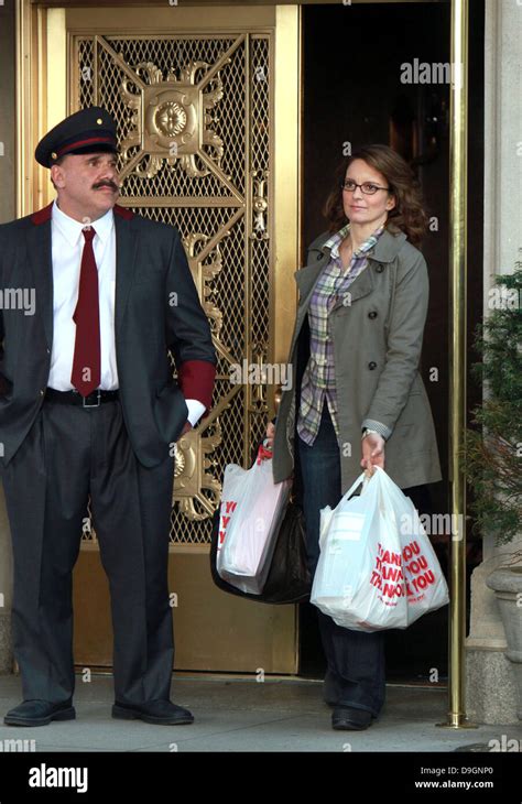 Tina Fey On The Set Of 30 Rock New York City Usa 180311 Stock